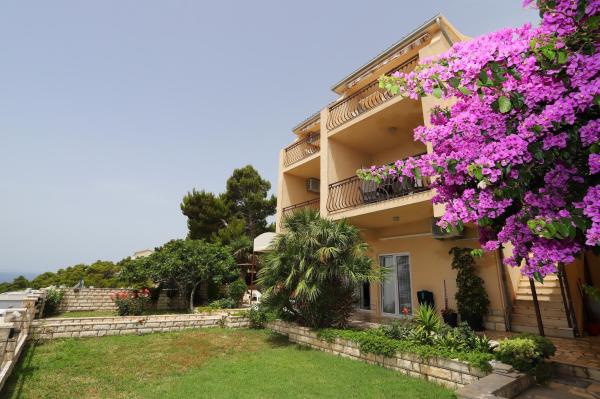 Apartments Edita & Robert - Mimice