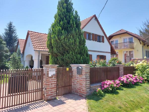 Négy ÉVszak Apartmanház - Hongarije