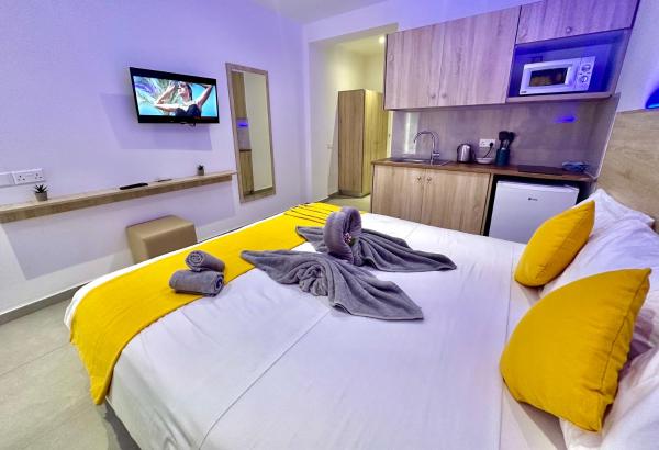 Sun Plaza Suites - Adults Only - Chypre
