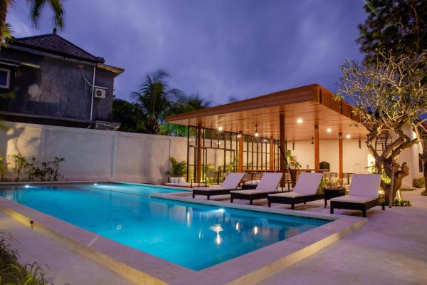 Ratan Uluwatu Hotel And Villas - Jimbaran