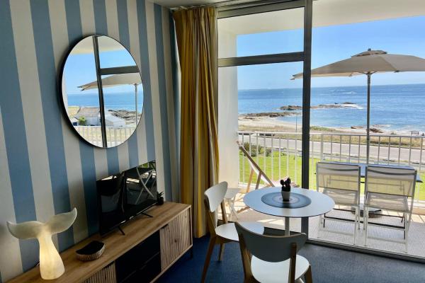 Inselblick 2 Stock In Der Nähe Des Thalassotherapiezentrums - Quiberon
