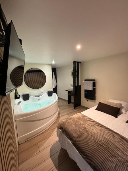 Tiny Room - Langres