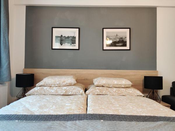 Corvin Black Bird Apartments - Budapest