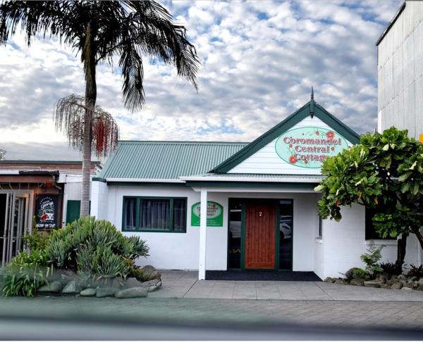 Coromandel Central Cottage Luxury W Spa -