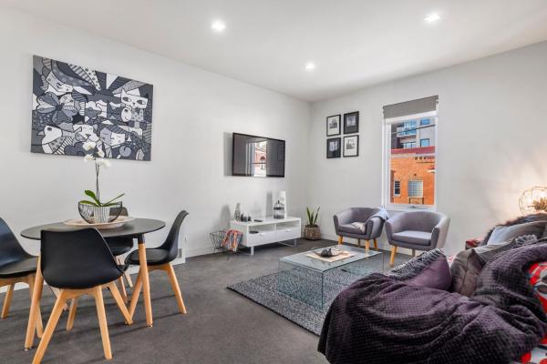 Inner-city 2 Bedroom Apartment With Free Parking - Hobart