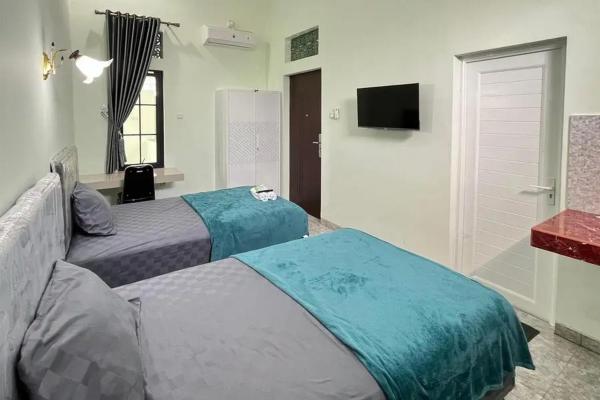 Trubus Guesthouse Syariah Magelang Mitra Reddoorz - Borobudur