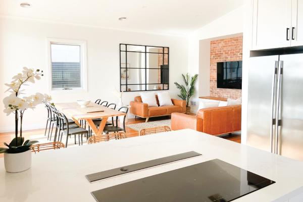 Elegant House Near Health Hub - Wagga Wagga