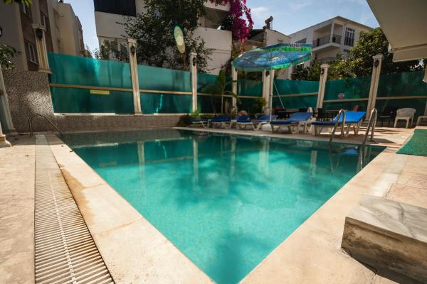 Behram Hotel - Konyaaltı