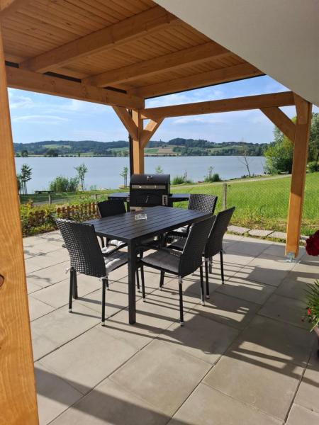 Prenočišče ČErnoša Apartma Studio - Rogoznica