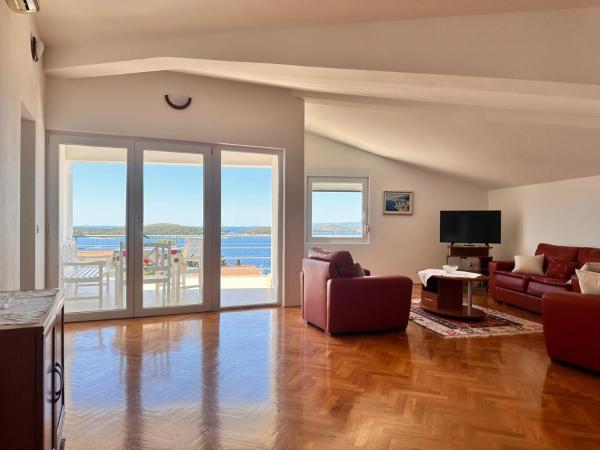 Villa Lucija - Hvar