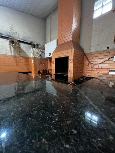 Casa Com Churrasqueira Mr2 - Londrina