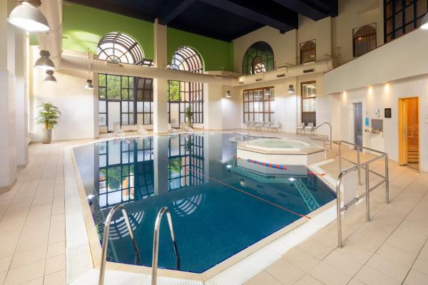 Crowne Plaza Leeds By Ihg - Leeds