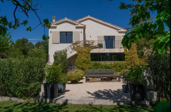 Maison Familiale Avec Piscine - Venelles