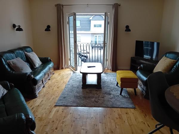 Top Floor Townhouse - Killarney