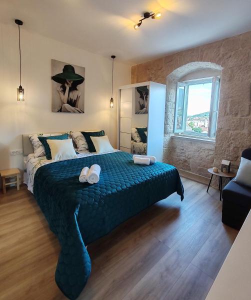 Studio Apartment Maria - Sinj
