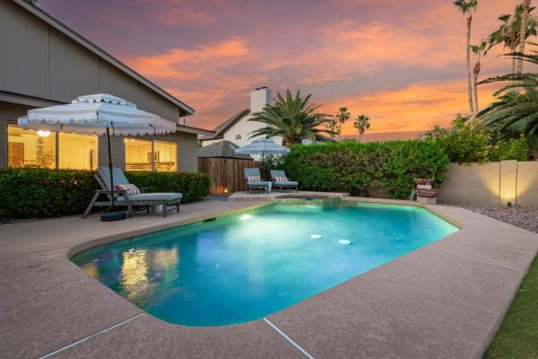 New Spanish Wells Retreat Pool & Spa Billiards Bbq - Phoenix, AZ