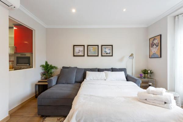 Elegant 1 Bedroom Apartment In The Heart Of Centro - Madrid