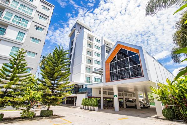 Phavina Hotel Rayong Sha Extra Plus - Rayong