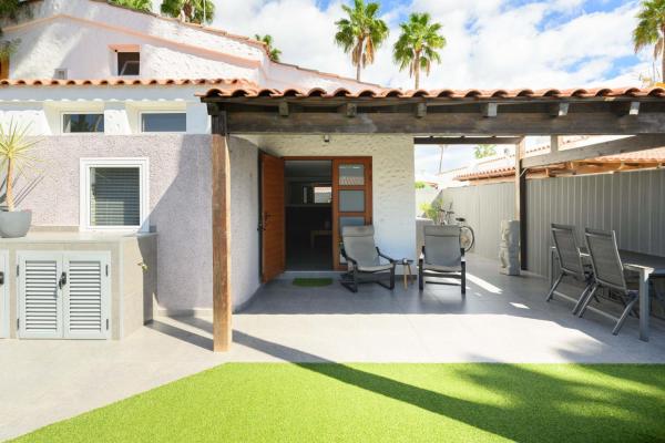 Bungalow Moderno Con Bicicletas - Maspalomas