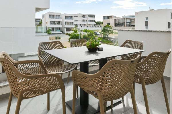 Apartments Smash 2 - Novalja