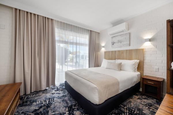 Apartment At New Hotel Next To Airport And Beach - Adelaide
