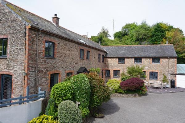 Carlane Court, Slapton, Kingsbridge, South Devon - Devon