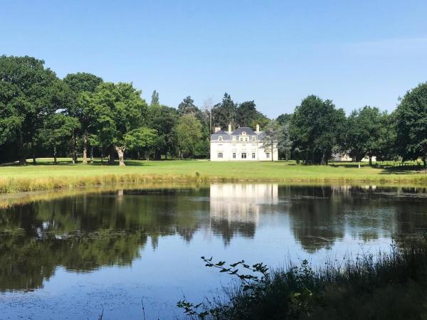 Les Hayes En Sologne - Cheverny