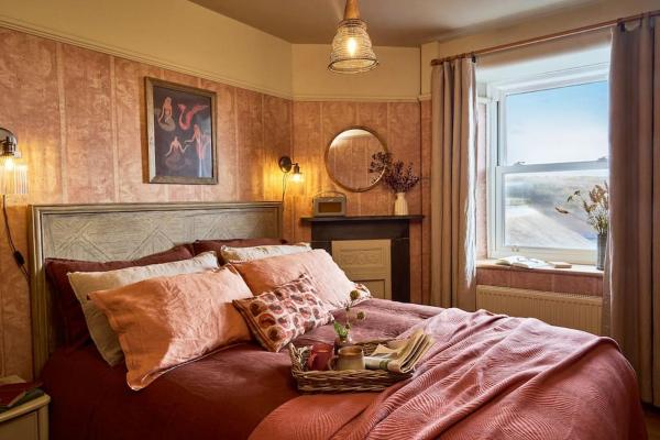 4 Coastguard Cottages - Porthgwarra - Porthcurno