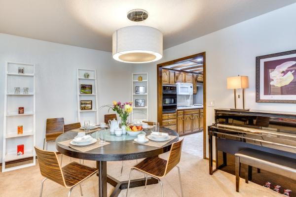 Edmond Townhome With Pool Access Near Arcadia Lake! - Edmond, OK