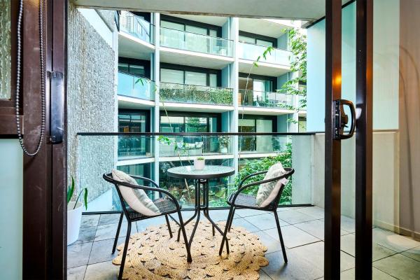 Stylish 1 Bedroom Retreat In St Kilda W Car Park - 聖基爾達