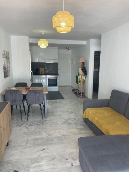 Apartment Carolina With Huge Terrace - Benalmádena