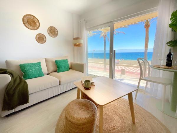 Cs7 Kaleria Suites - Almería
