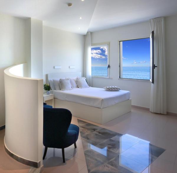 Piccadilly Rooms Restaurant And Beach - Gallipoli