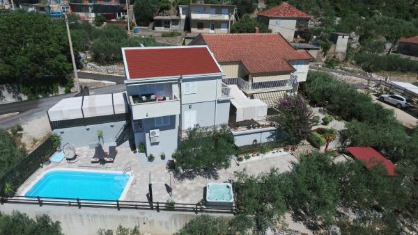 Apartment Seven Lakes - Dalmatia