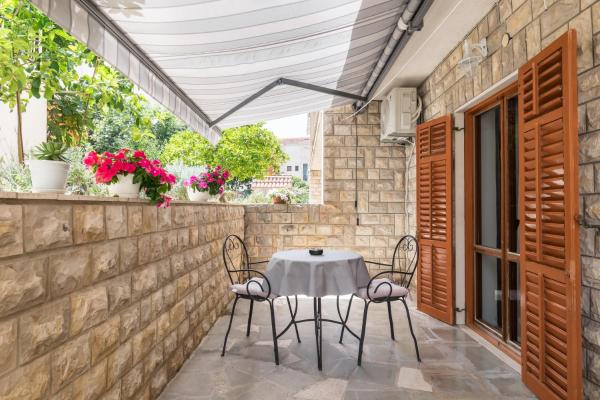 Apartman Lulu - Podstrana