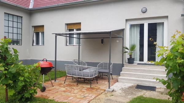 A Papa Háza Vendégház - Sárvár