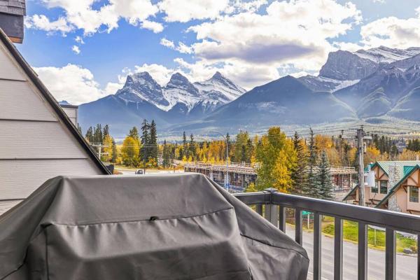 K202 Hot Tub, Pool, Mtn View, Ac, Free Parking - Canmore