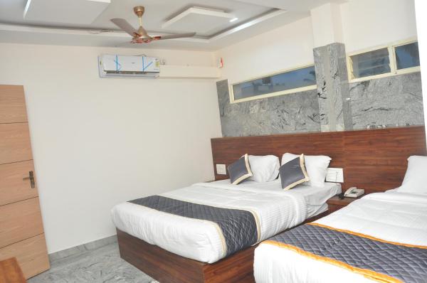 Besuge Comforts - Chikmagalur