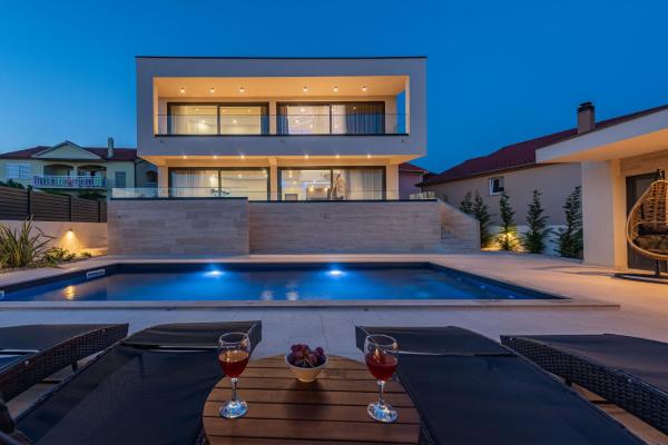 Villa Niksun Zadarvillas - Bibinje