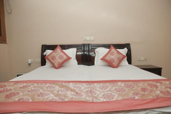 Bed And Breakfast Cum Home Stay - Delhi