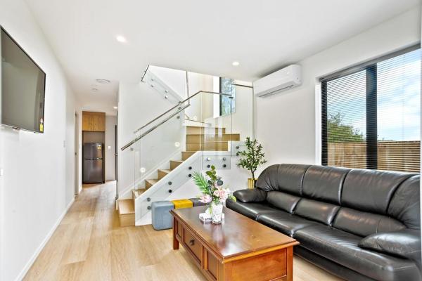 Ventura Haven Townhouse With Parking And Patio - Auckland