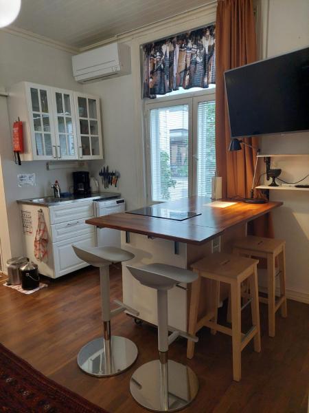 Ilmastoitu Asunto Vanhassa Talossa - Airconditioed Apartment At The Heart Of Turku - Kaarina