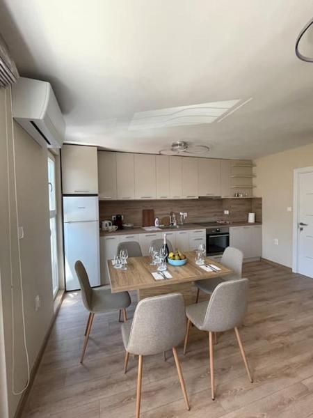 Comfy Home 2 - Burgas Centre - Burgas