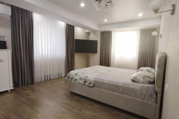 Apartament De Lux, 2 Dormitoare! - Chisináu