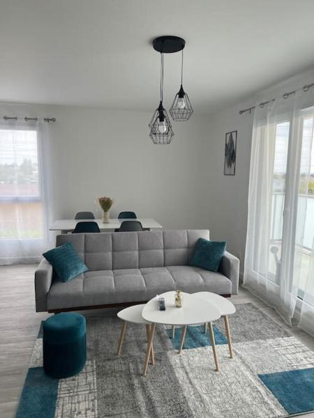 Appartement F3 Cozy Avec Balcon Proche De Paris Et Aéroport Cdg - Sarcelles