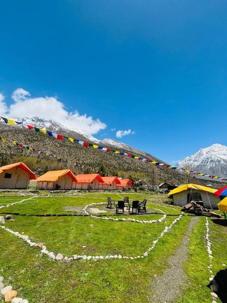 Kinzom Valley Camps - Lahaul And Spiti