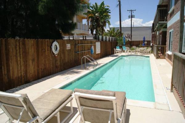 Las Palmas 8 Close To Entertainment District, Beach Access - On The Beach, South Padre Island