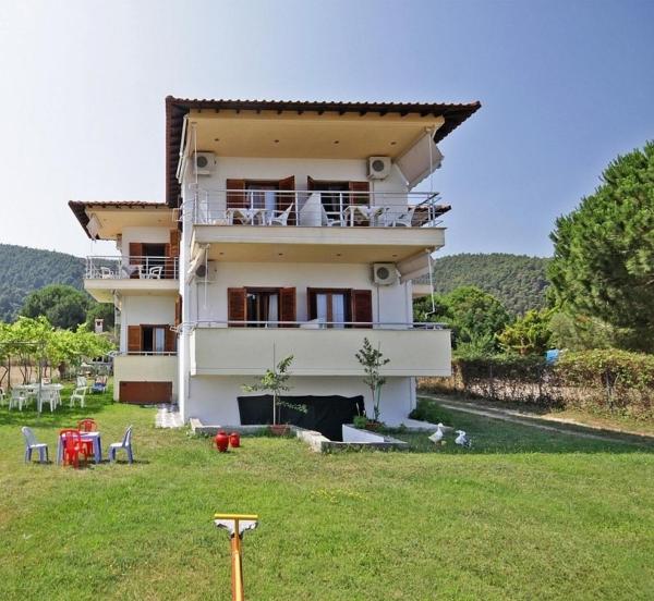 Studios Popi Griva - Chalkidiki