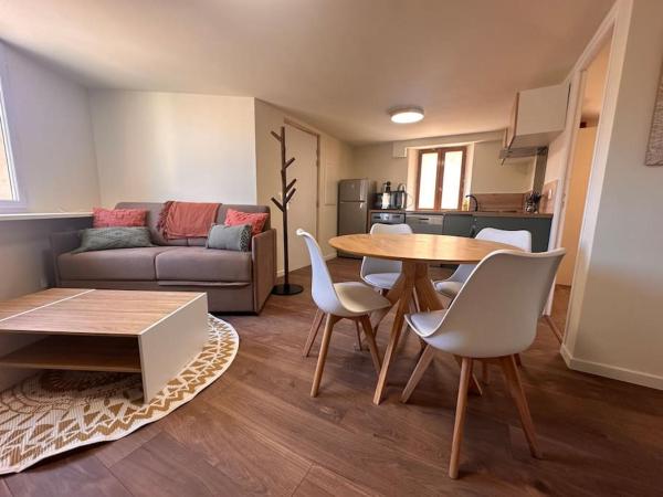 Ag- Le Charme De La Vieille Ville Pour 4 Personnes - Villeneuve-Loubet
