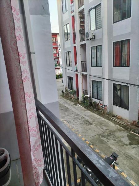 Cozy 2br Deca Homes, Near Airport, Sm Jmall, Sm Cebu & Parkmall - Cebu